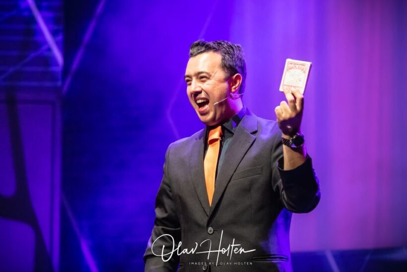 Amsterdam: Magic Show - A Closer Look at the Amsterdam Magic Show