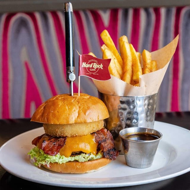 Amsterdam Nightlife Ticket with A GOLD MENU Hard Rock Dinner - An Overview of What You’re Getting