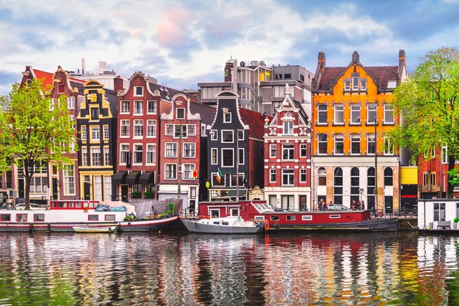 Amsterdam Old Town Sailors Treasure Exploration Game and Tour - Featured Highlights and Landmarks