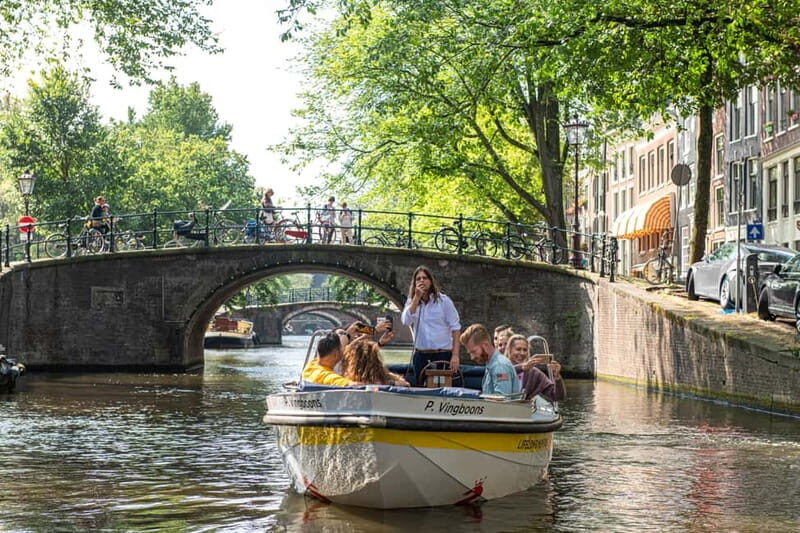 Amsterdam: Open Boat Tour of Canals with Expert Local Guide - Additional Inclusions and Considerations