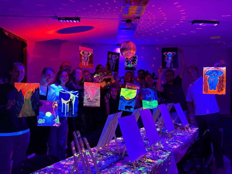 Amsterdam: Paint and Sip in the Dark at Rembrandt van Wine - Authentic Social Vibes and Creative Freedom