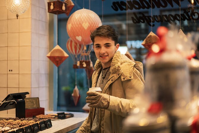 Amsterdam Photography: Photographer Photoshoot With Edited Photos - Seamless Logistics and Convenience