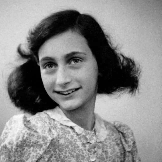 Amsterdam: Private Anne Frank and Jewish History Tour - A Close Look at the Experience