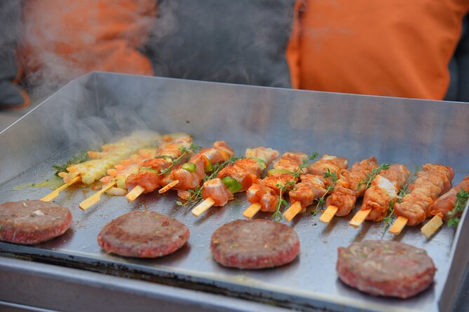 Amsterdam Private BBQ and Drinks Cruise With Onboard Chef - Cruise Features