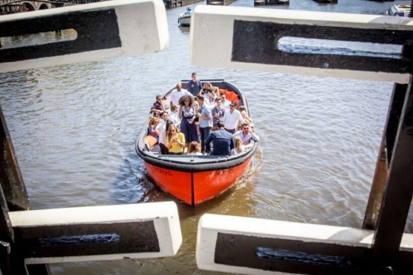 Amsterdam: Private Cruise with Drinks & Optional Snacks - Final Thoughts