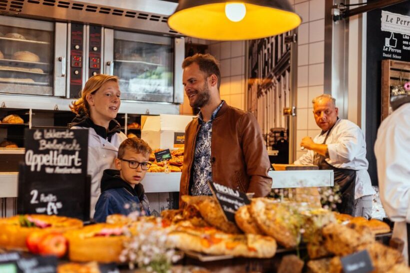 Amsterdam: Private Food Tour with a Local - Key Points