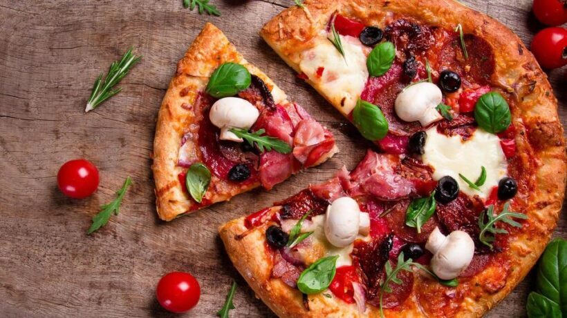 Amsterdam: Private Luxury Cruise with Pizza and Drinks - The Itinerary in Detail