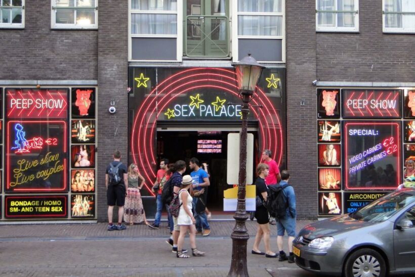 Amsterdam: Red Light District and Local Pub Tour - The Sum Up: Is It Worth It?