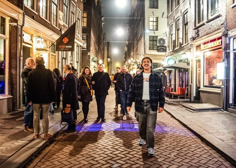 Amsterdam Red Light District & Coffee Shop Tour - The Detailed Experience: What to Expect from the Tour