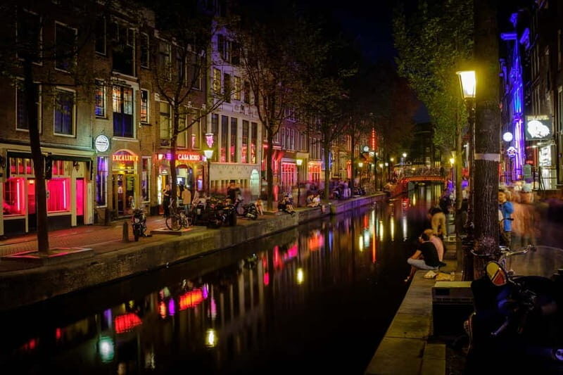 Amsterdam: Red Light District Guided Walking Tour - The Sum Up