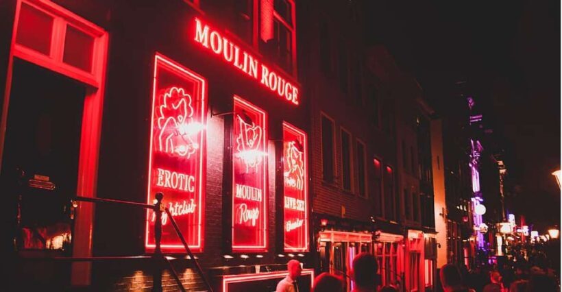 Amsterdam: Red Light District walking tour - What to Expect on the Tour