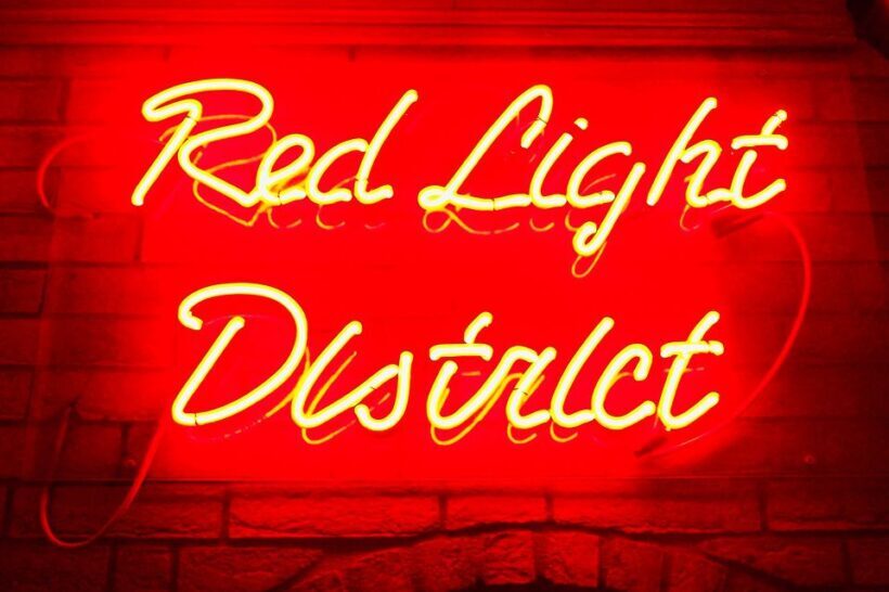 Amsterdam: Red Light District Walking Tour - The Sum Up