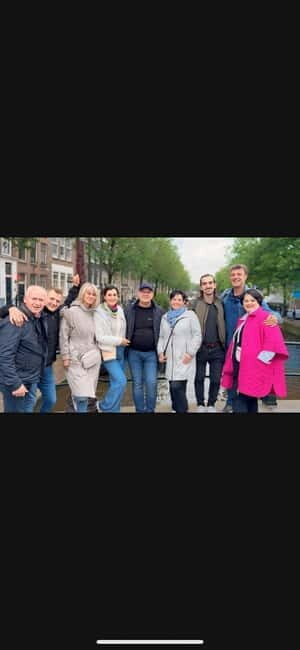 Amsterdam: Red light tour in German/English for groups of 4 people or more - Key Points