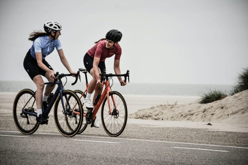 Amsterdam: Road Bike Rental with Self Guided Tour - The Sum Up: Is This Bike Rental Right for You?
