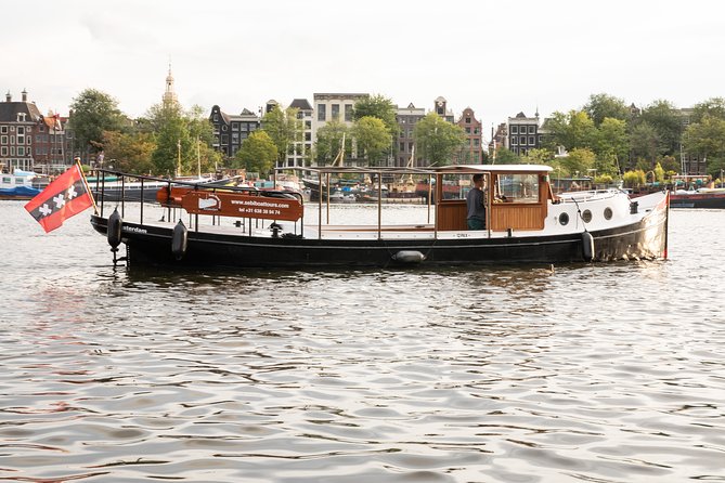 Amsterdam Small-Group Canal Cruise With Dutch Snacks and Drink - Who Will Love This Experience?