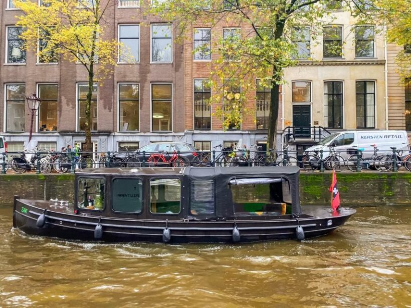 Amsterdam: Smoke and Lounge City Boat Cruise - FAQ