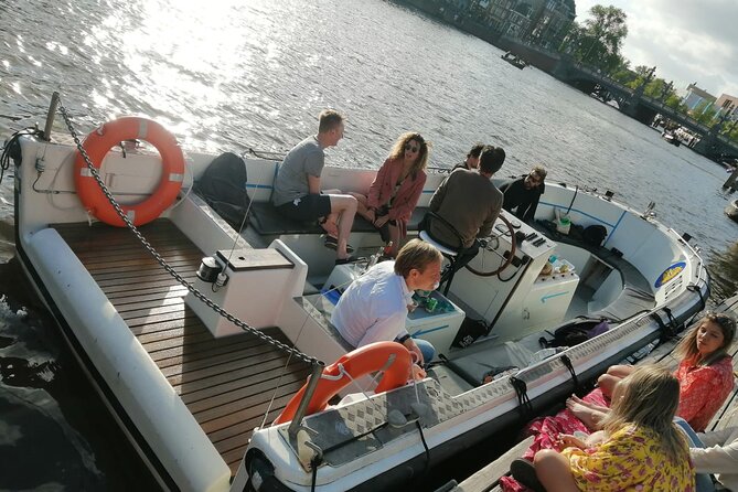 Amsterdam: The Bulldog Boat Smoke Cruise - Accessibility and Transportation Information