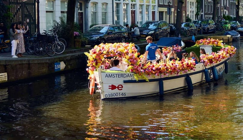 Amsterdam: The Original Flower Boat with Local Guide and Bar - The Sum Up