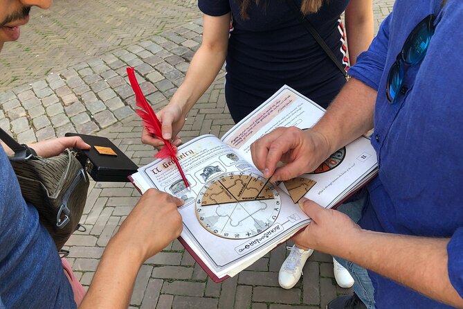 Amsterdam Treasure Hunt: The Mystery of a Secret Sender - Tips for an Enjoyable Experience