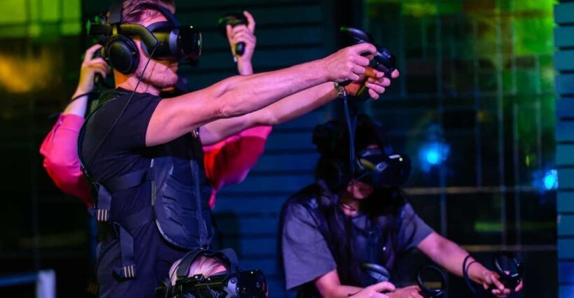 Amsterdam: Ultimate VR Experience: 60 minutes - What to Expect from Your VR Adventure