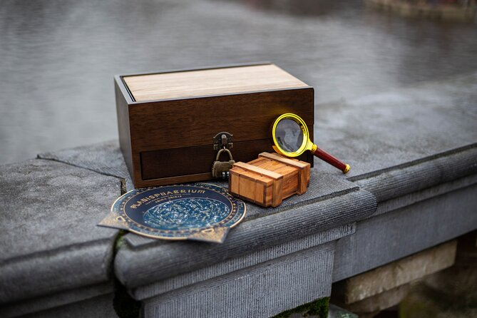 Amsterdam Urban Legend Scavenger City Game - Key Points