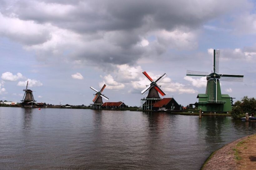 Amsterdam: Volendam, Windmill, and Cheese Farm Private Tour - A Closer Look at the Itinerary