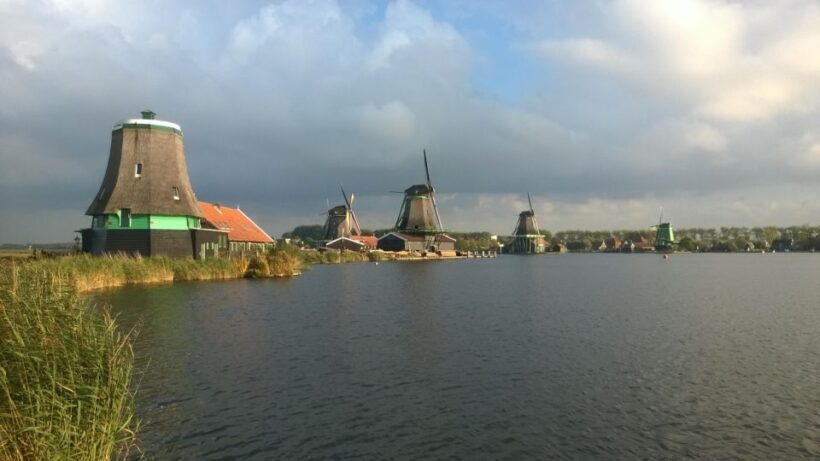 Amsterdam: Zaanse Schans 3-Hour Small Group Tour - Authentic Insights From Visitors
