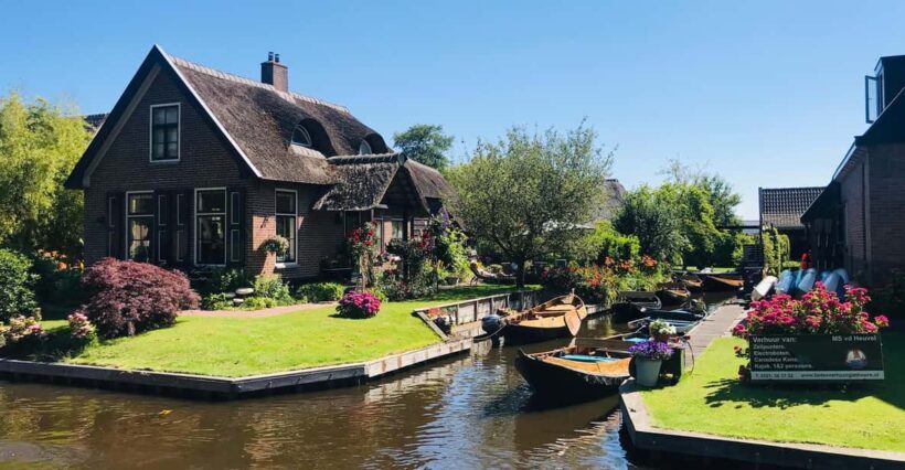 Amsterdam: Zaanse Schans and Giethoorn Day Trip with Cruise - Key Points