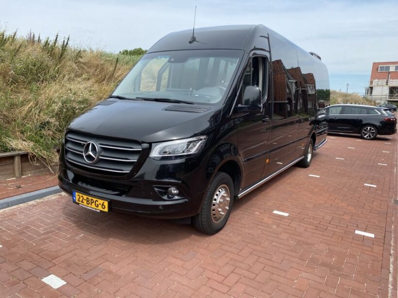 Amsterdam: Zaanse Schans, Windmills & Giethoorn Private Trip - Comfort, Transport, and Timing