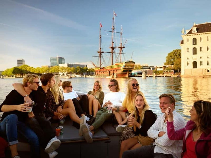 Amsterdam:1.5-Hour Canal Cruise local Guide, Drinks & Snacks - The Value of This Tour