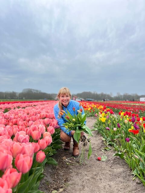 Amsterdam:Private guided Non Touristic Tulip & Windmill tour - FAQs