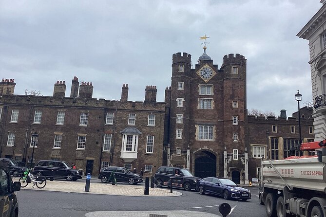 An Audio Guide of Oscar Wilde's Former London Haunts - Key Points