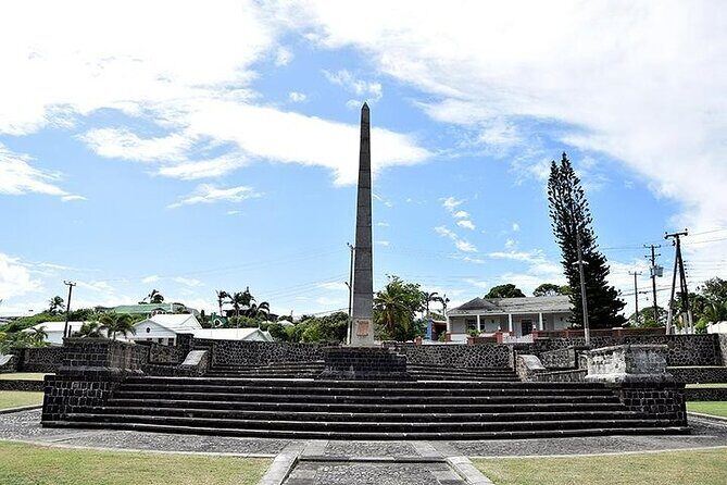 An Exciting, Scenic and Historical Island Tour - Who Should Consider This Tour?