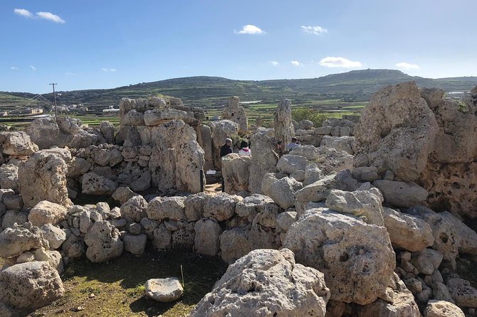 An Exclusive Private Day Trip Around Malta - Dining and Optional Experiences