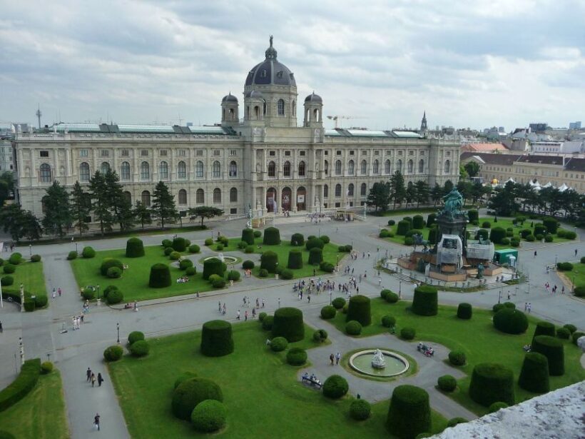 An Introduction to Vienna Walking Tour - Exploring Vienna’s Layers in Three Hours