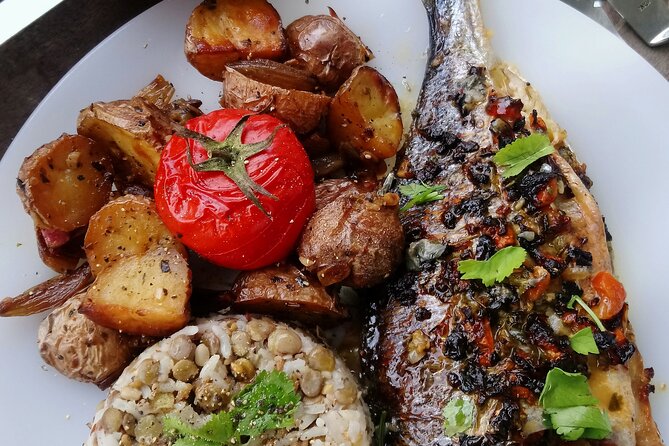 An Unforgettable Evening: Authentic Portuguese Dinner in Porto - Frequently Asked Questions