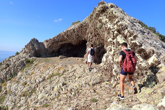 Ana Ferreira Caves & Peaks Trekking - FAQ
