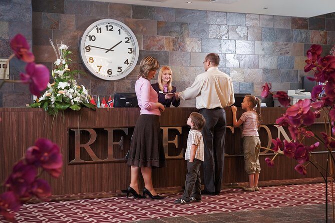 Anaheim Resort: Private Transfers To or From Hollywood, CA. - The Sum Up: Is This Transfer Right for You?