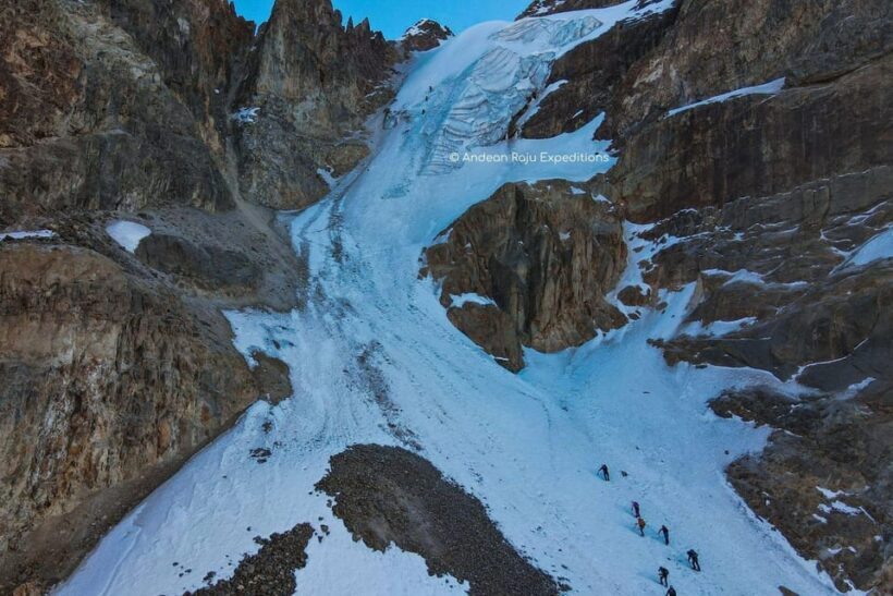 Ancash: Climbing the Nevado Huarapasca in 1 day - Frequently Asked Questions