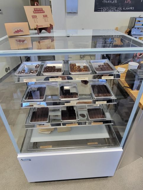 Anchorage: Chocolate and Wine Tasting Tour - Second Stop: 61 Degree North Winery