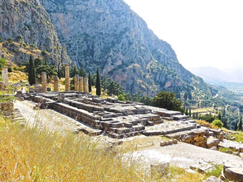 Ancient Delphi Full-Day Tour from Athens - Authentic Experiences and Practical Tips