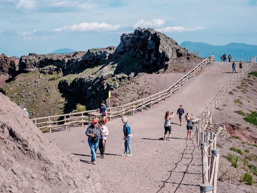 Ancient Marvels: Tour of Pompeii and Vesuvius - Who is This Tour Best For?