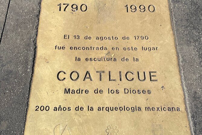 Ancient Mexico City Tour: Cacao Tasting & Aztec History in CDMX - Centro Cultural de España — Final thoughts and relics