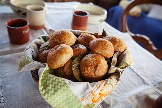 Ancient Roman Fare: Home-dining in Rome! - What Makes It Special?