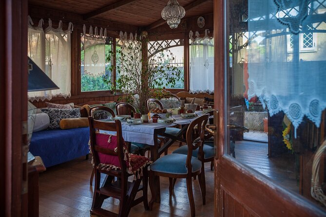 Ancient Roman Fare: Home-dining in Rome! - Authenticity and Value