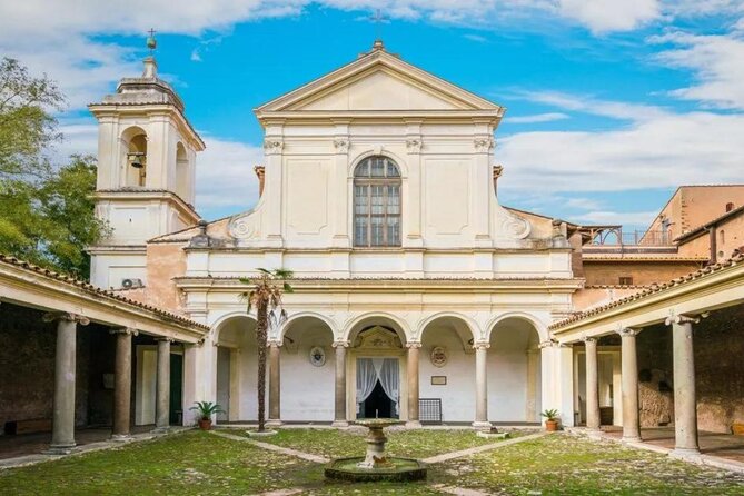 Ancient Rome Full Day Tour: Colosseum and Exclusive SUPER Sites - Exploring the Colosseum