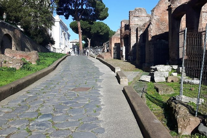 Ancient Rome Shore Excursion - Accessibility and Family-Friendly Features