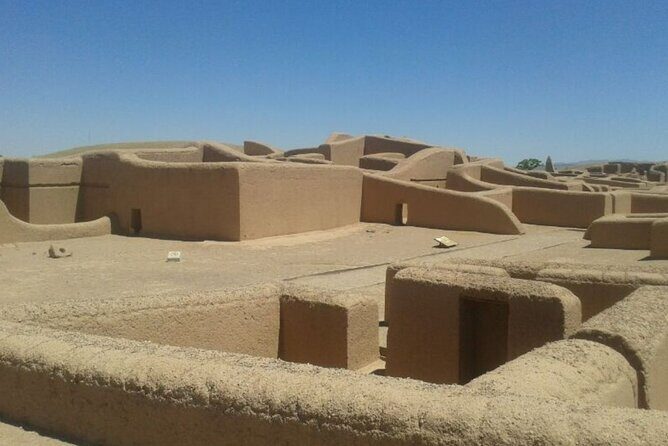 Ancient Route to Paquimé : Desert Mysticism and Living Art - A Practical Guide to the Tour Experience