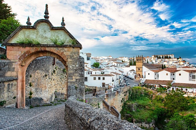 Andalucias City Of Dreams: A Self-Guided Audio Tour of Ronda - Experience the Self-Guided Tour