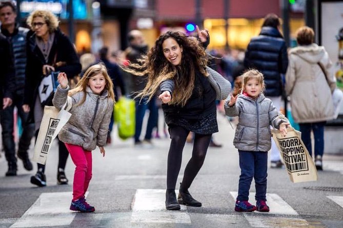 Andorra Private Tour: Sightseeing, Shopping & Traditional Lunch - Comprehensive Review of the Andorra Private Tour: Sightseeing, Shopping & Traditional Lunch